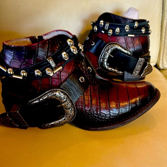 freebird | Shoes | Freebird Saloon Red Croc Brand New | Poshmark